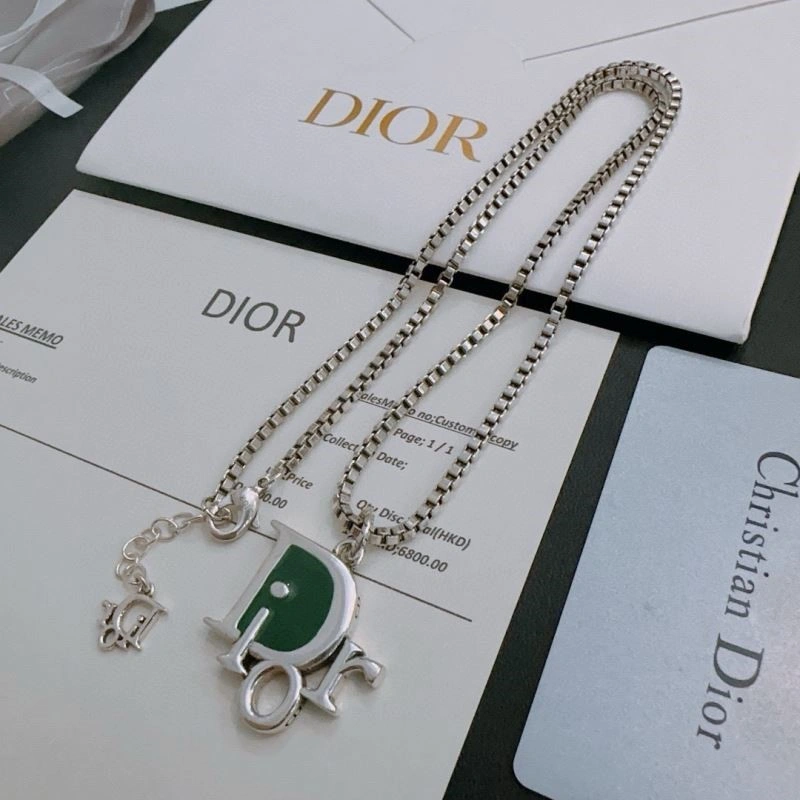 Official Christian Dior Necklaces