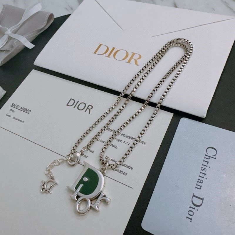 Official Christian Dior Necklaces