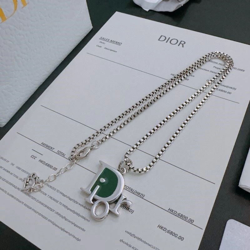 Official Christian Dior Necklaces