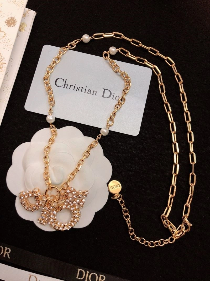 Inexpensive Christian Dior Necklaces