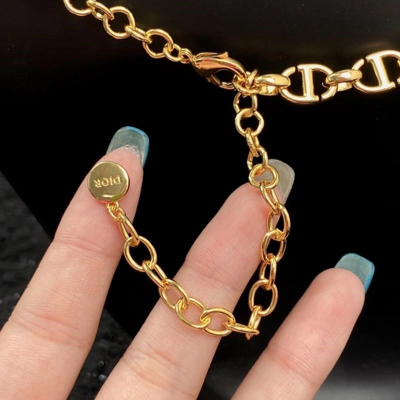 High accuracy Christian Dior Necklaces