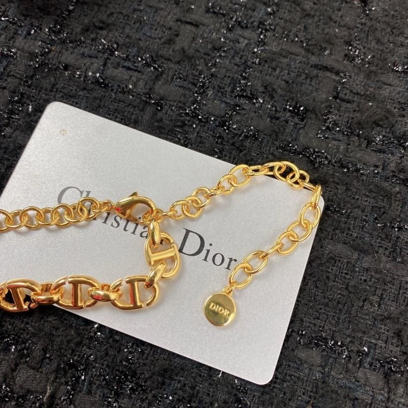 High accuracy Christian Dior Necklaces