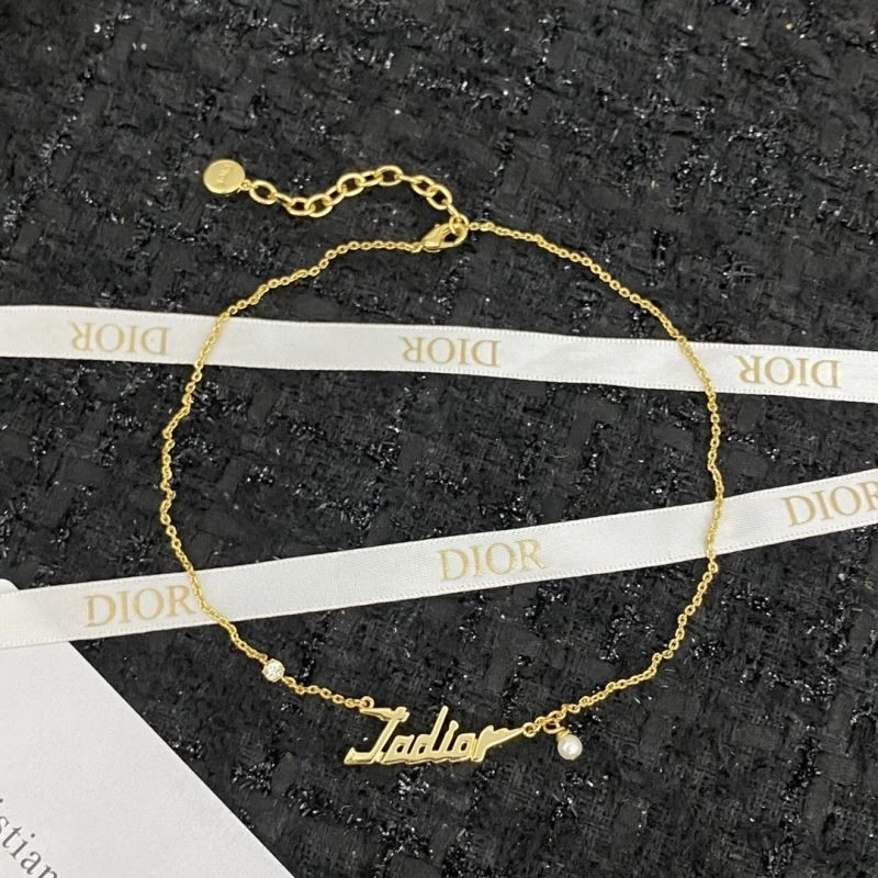 Factory-made Christian Dior Necklaces