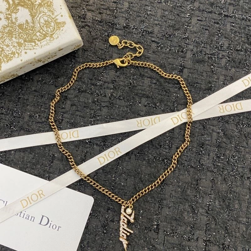 1:1 copy Christian Dior Necklaces