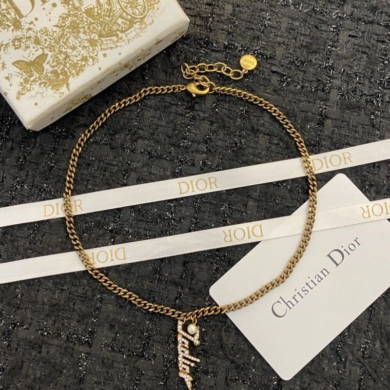 1:1 copy Christian Dior Necklaces
