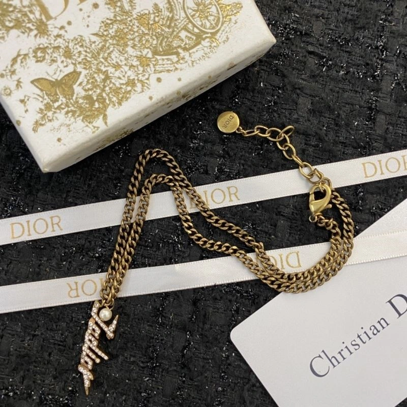1:1 copy Christian Dior Necklaces
