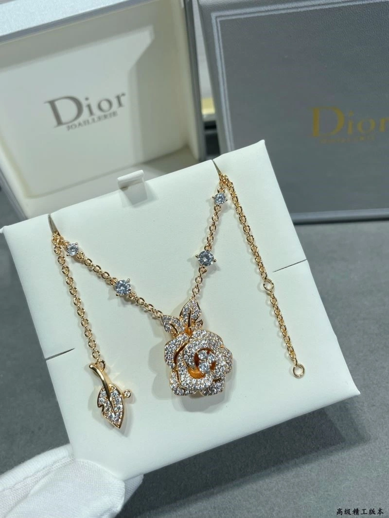 Inexpensive Christian Dior Necklaces