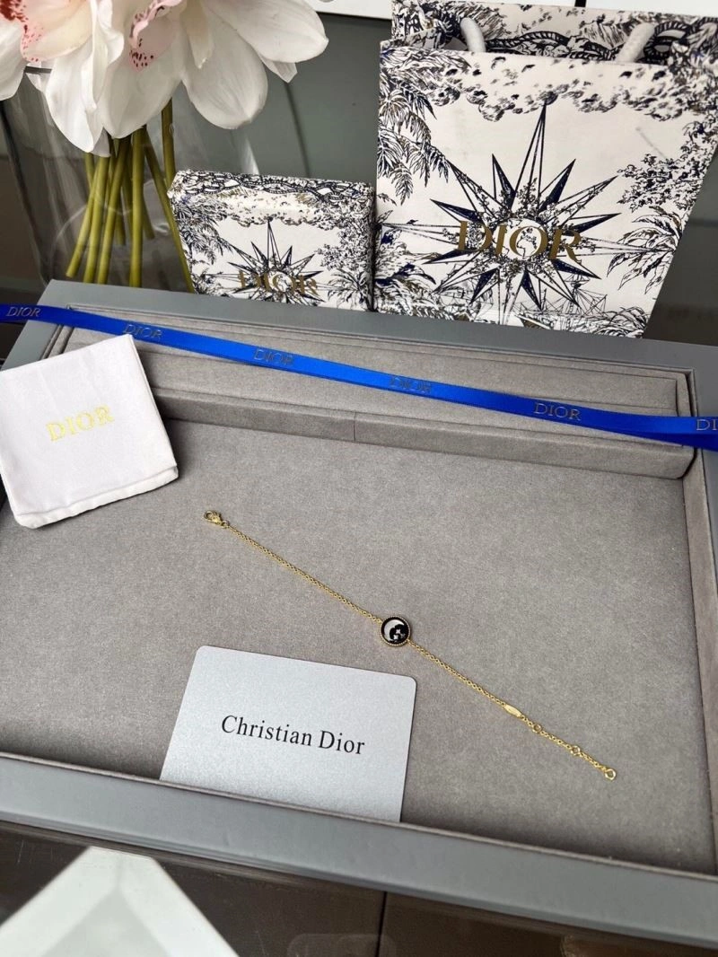 Christian Dior Necklaces