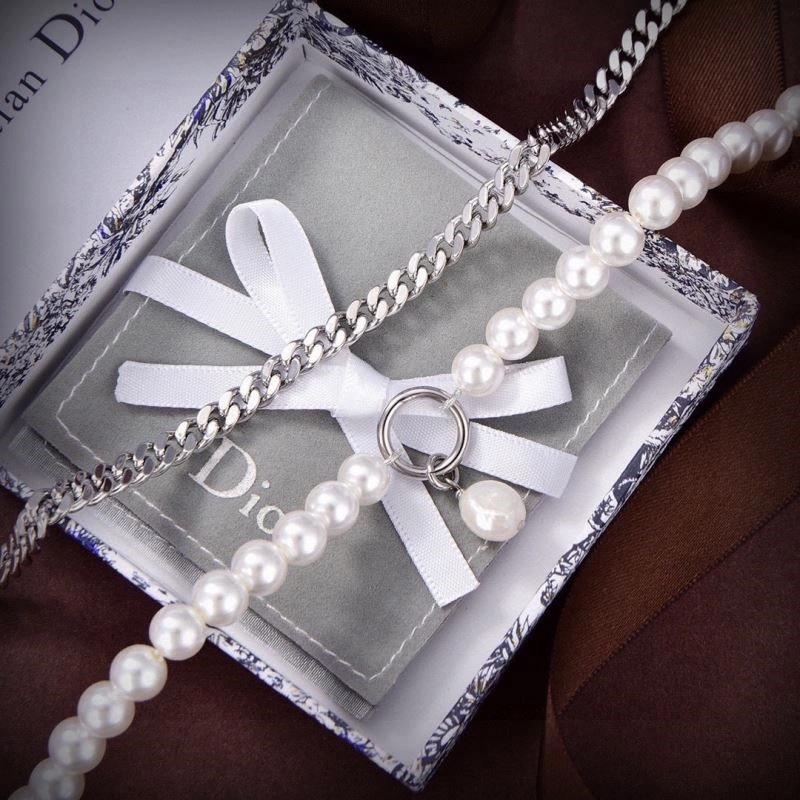 Reasonably priced Christian Dior Necklaces