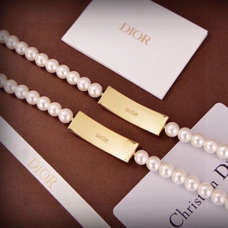 Official Christian Dior Necklaces