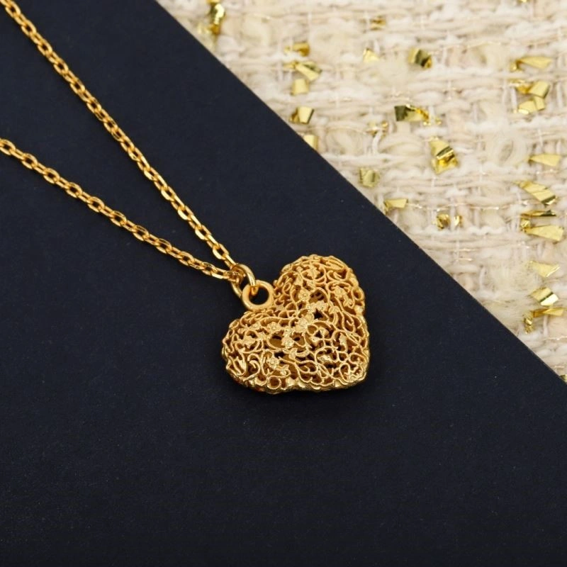 Exact replica Christian Dior Necklaces
