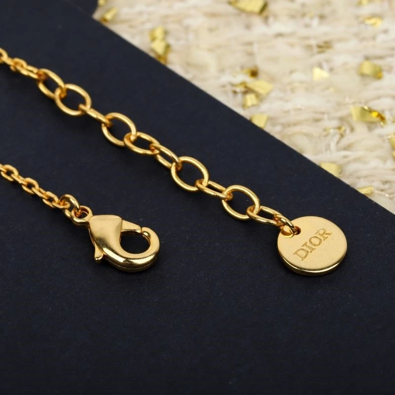 Exact replica Christian Dior Necklaces