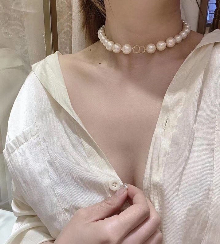 Top match Christian Dior Necklaces