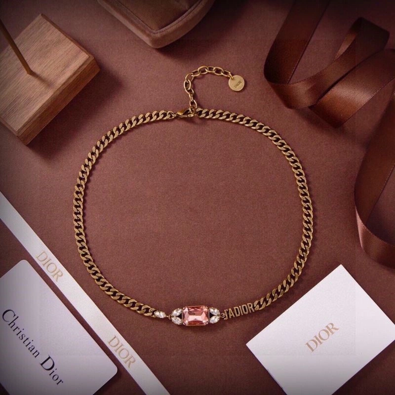 High fidelity Christian Dior Necklaces