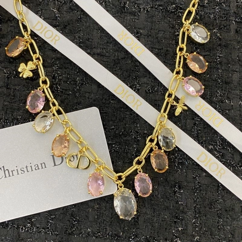 Low-cost Christian Dior Necklaces
