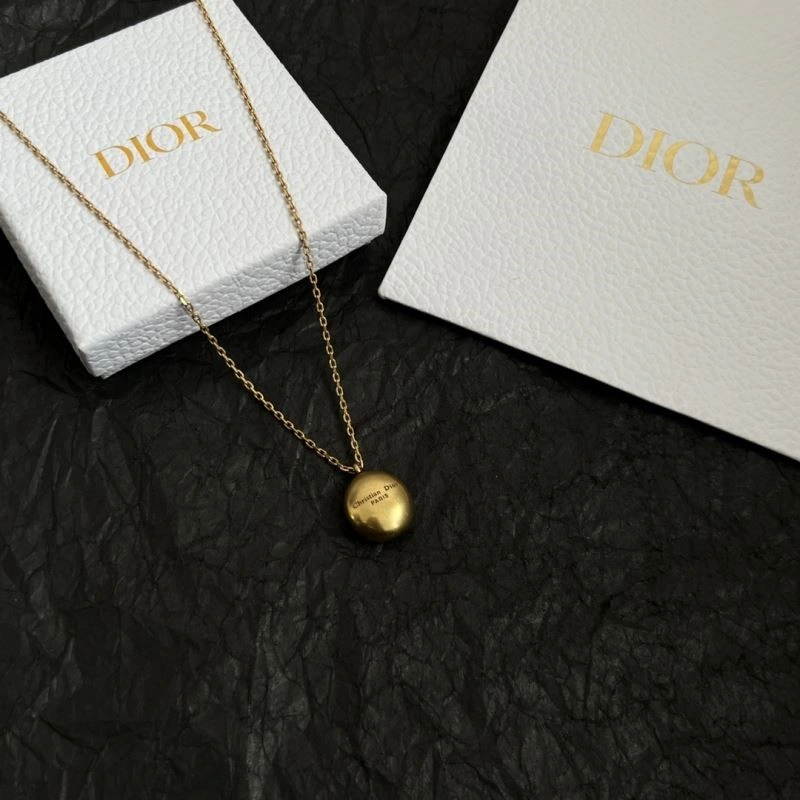 Christian Dior Necklaces