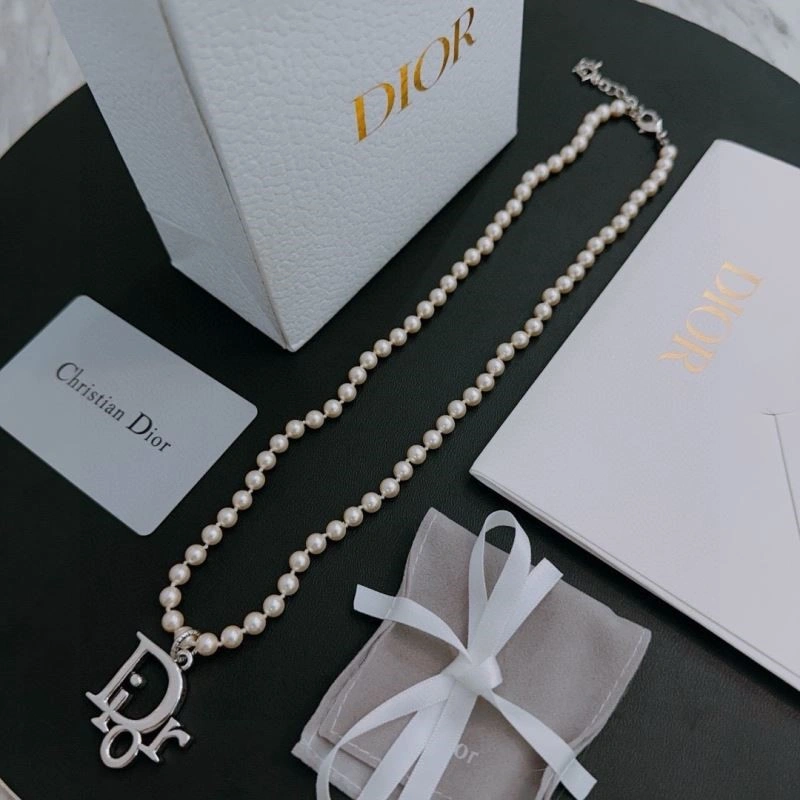 OEM Christian Dior Necklaces