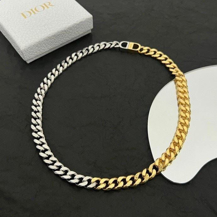 Exact replica Christian Dior Necklaces