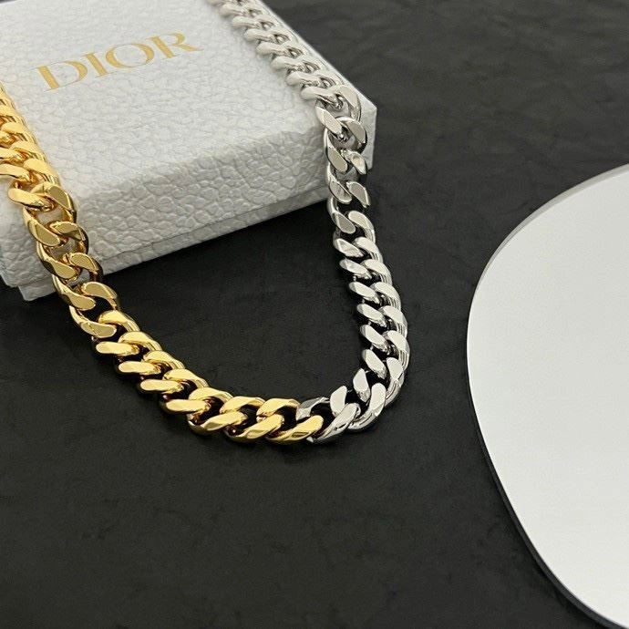 Exact replica Christian Dior Necklaces