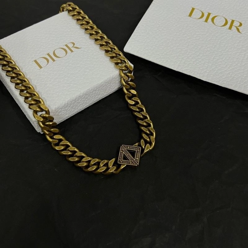 Indistinguishable Christian Dior Necklaces