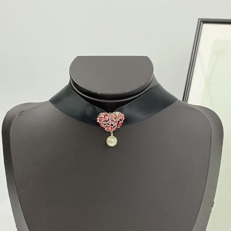 Christian Dior Necklaces