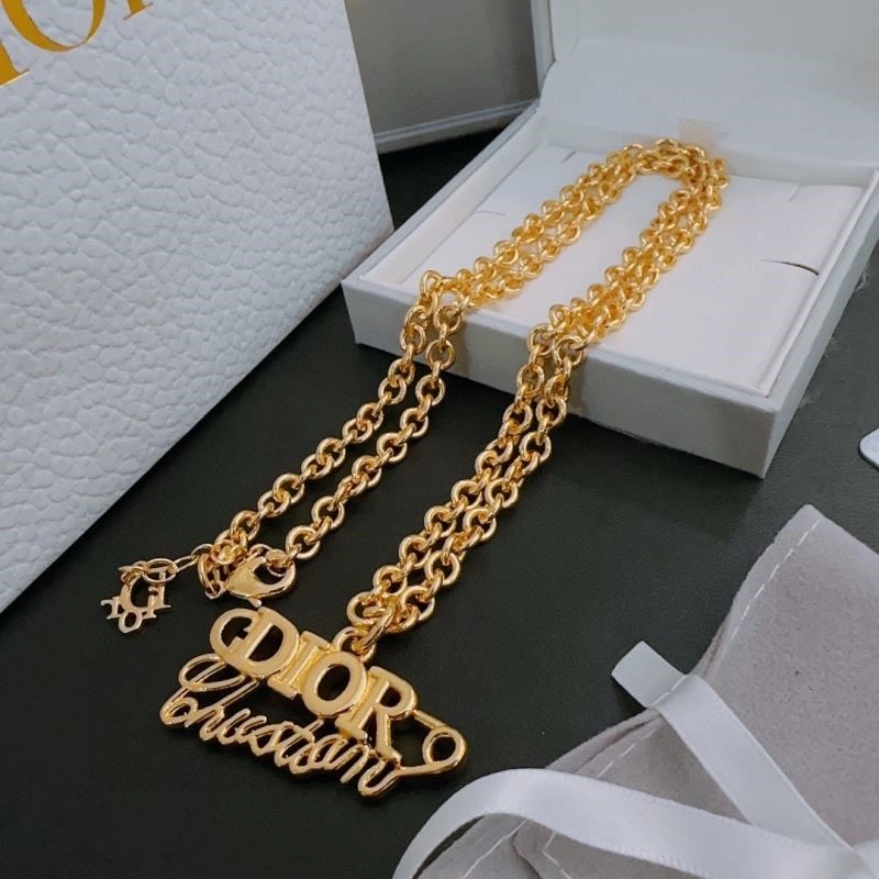 Economical Christian Dior Necklaces