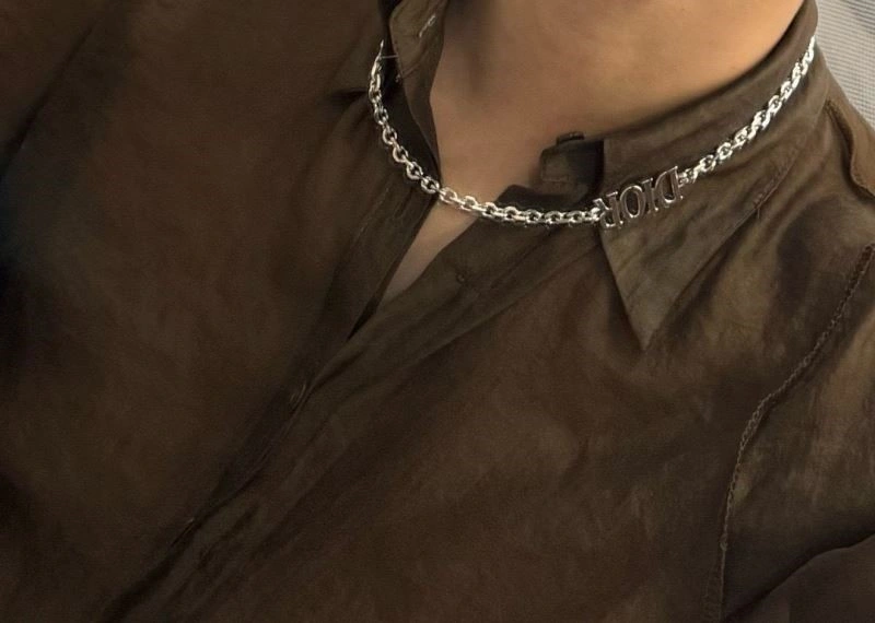 Factory-made Christian Dior Necklaces
