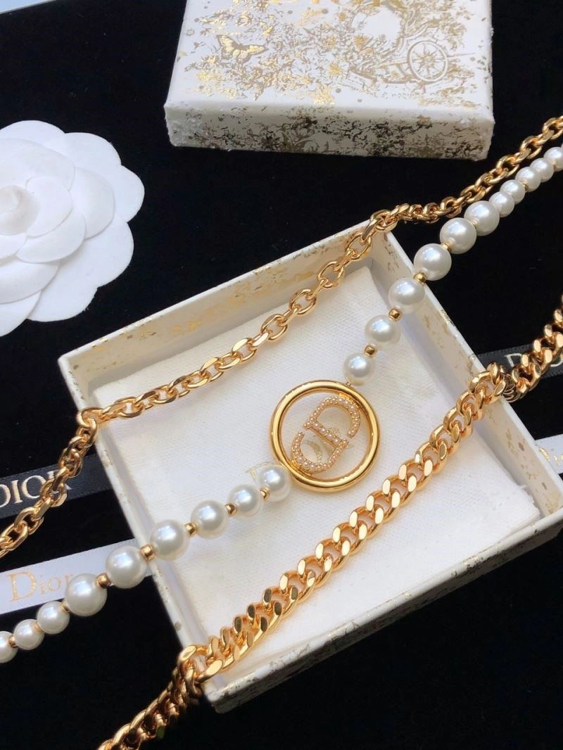 Official Christian Dior Necklaces