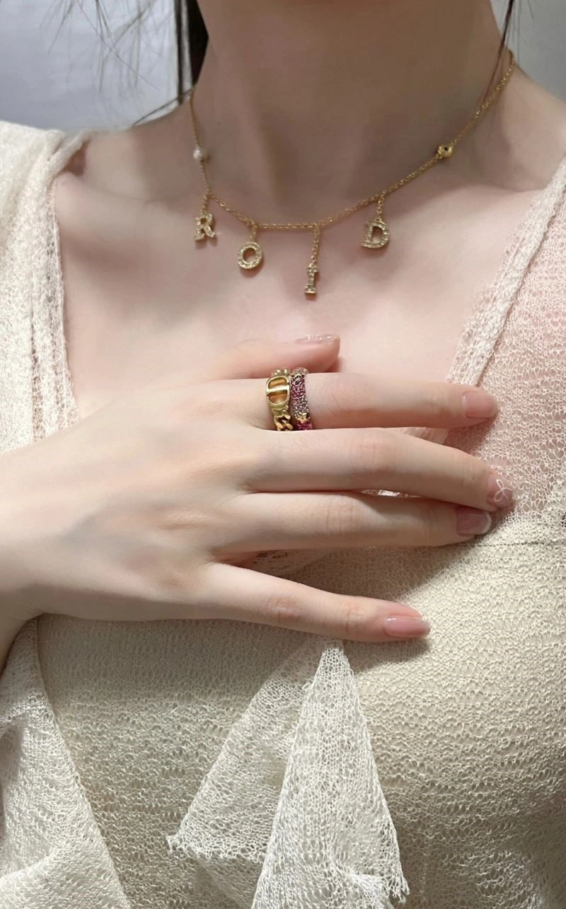 Reasonably priced Christian Dior Necklaces