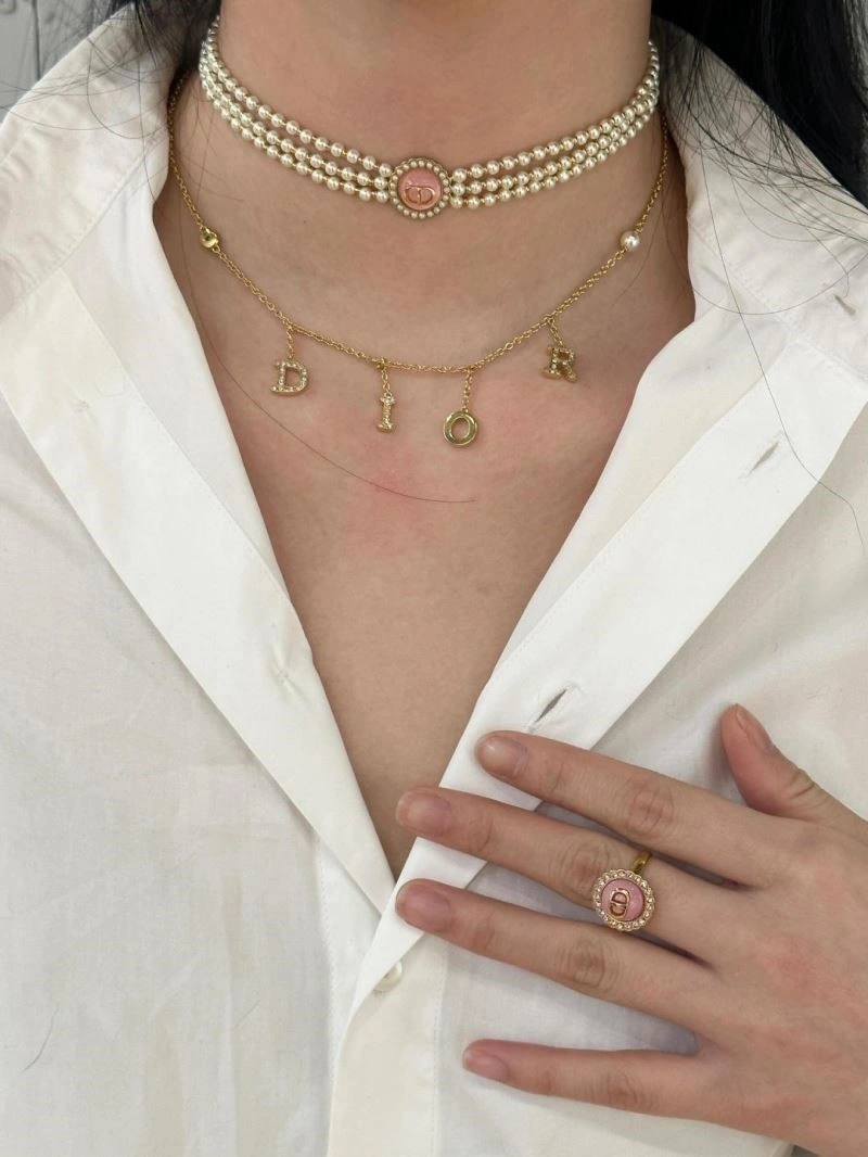 Reasonably priced Christian Dior Necklaces