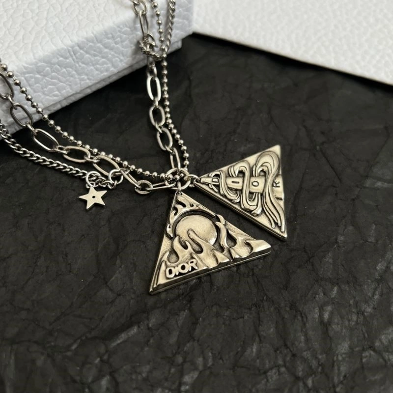 Exact replica Christian Dior Necklaces