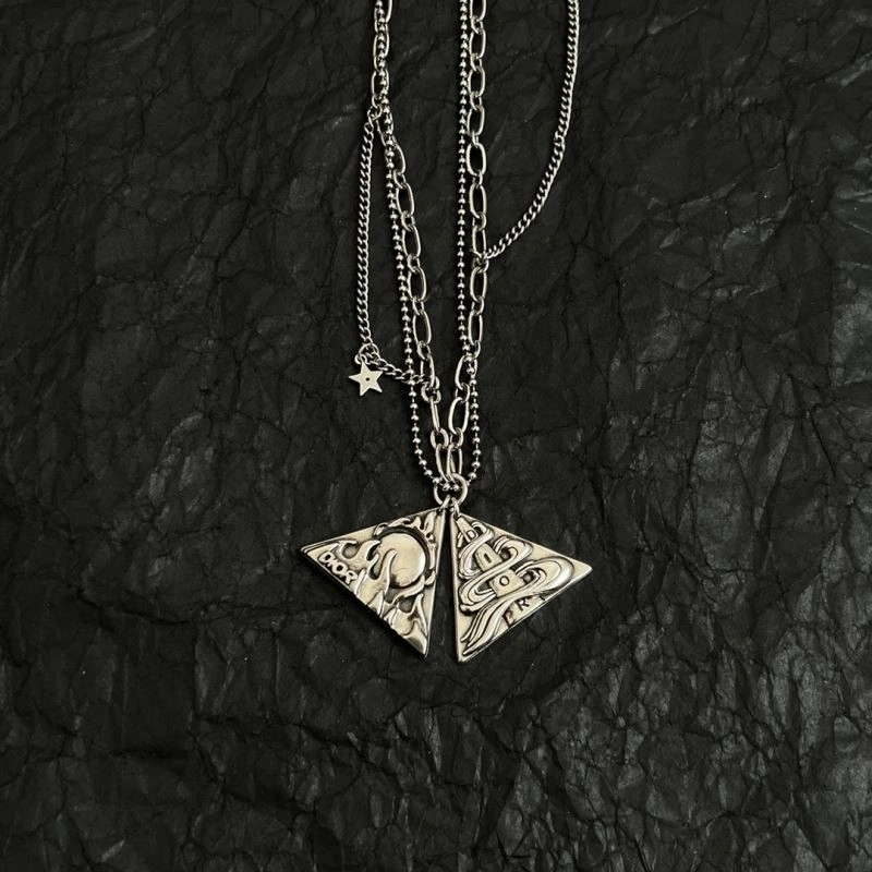 Exact replica Christian Dior Necklaces
