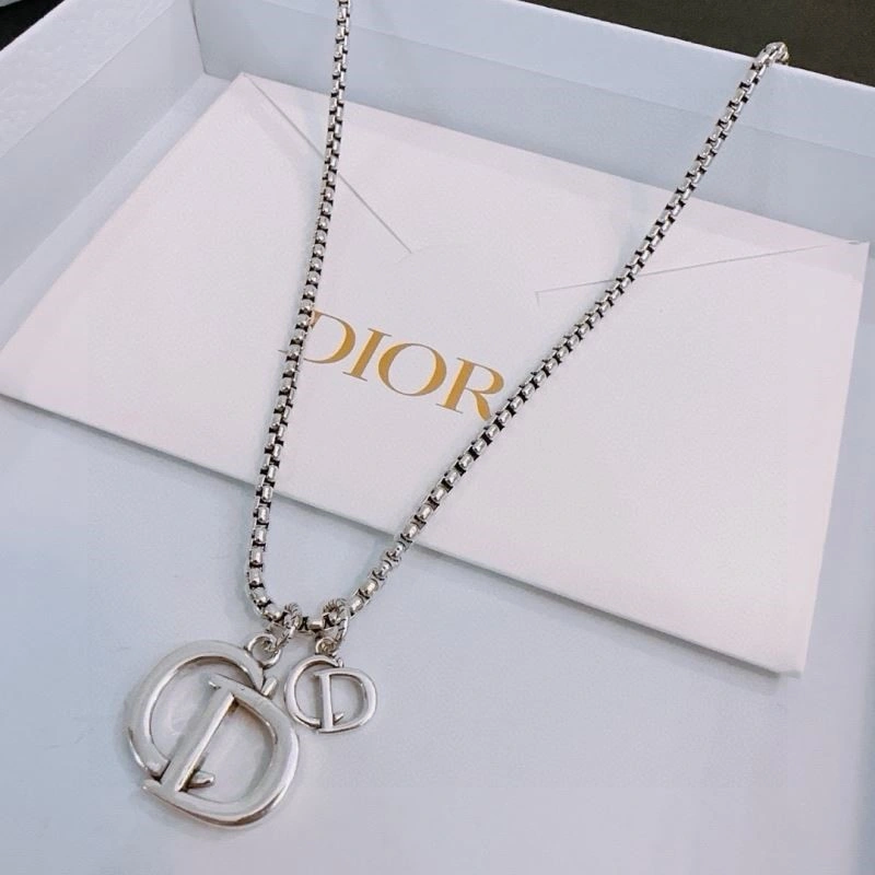 High accuracy Christian Dior Necklaces