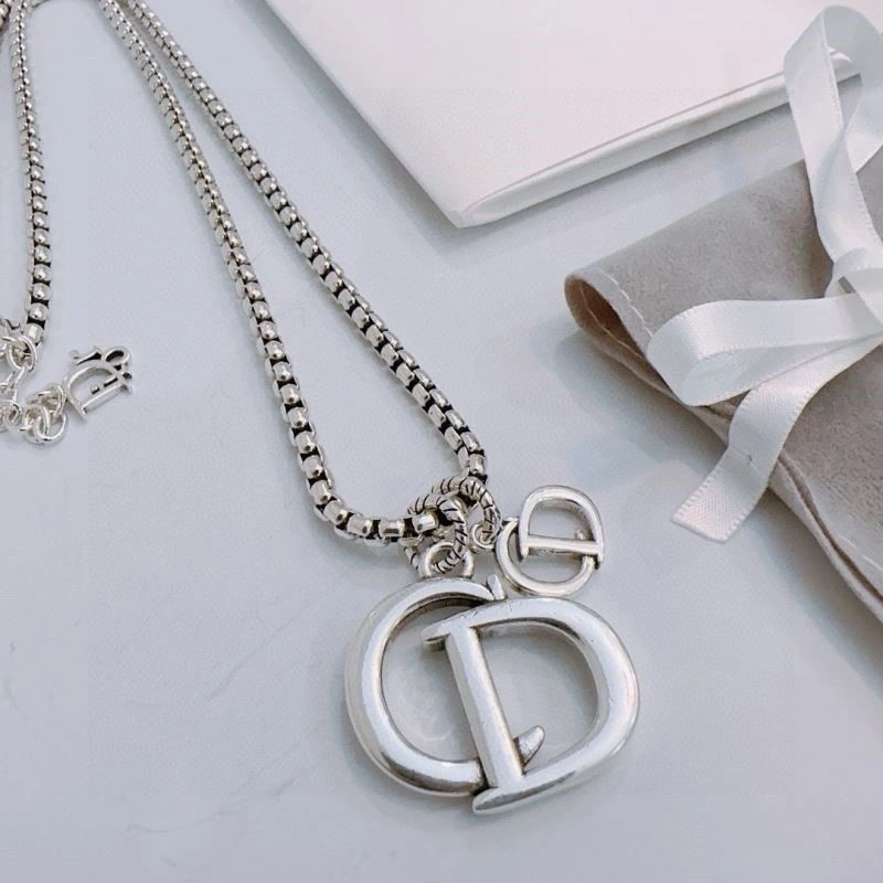 High accuracy Christian Dior Necklaces