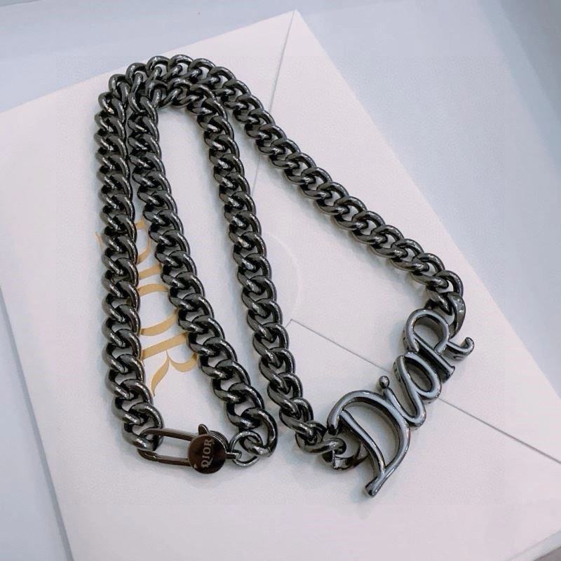 Bargain Christian Dior Necklaces