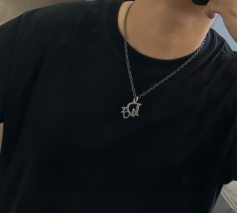 Exact replica Christian Dior Necklaces