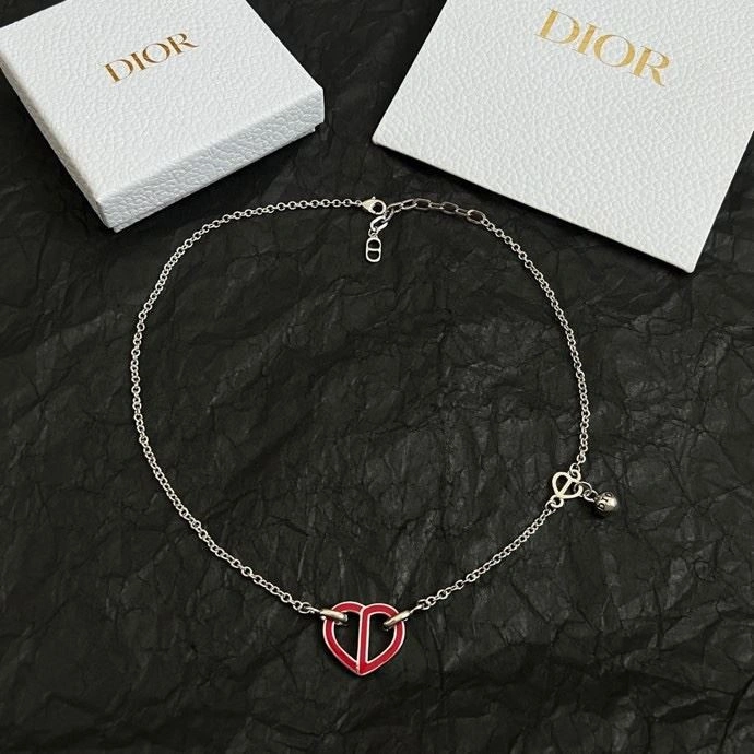Cut-rate Christian Dior Necklaces