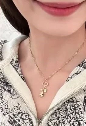 Economical Christian Dior Necklaces