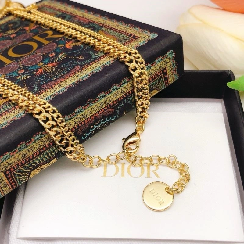 1:1 copy Christian Dior Necklaces