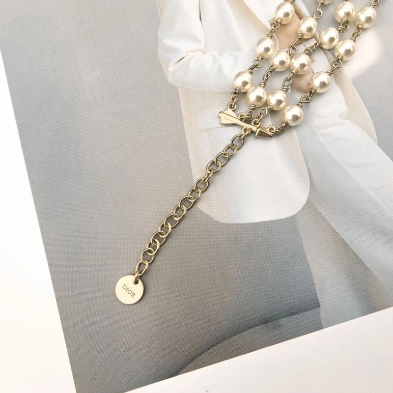 Cut-rate Christian Dior Necklaces