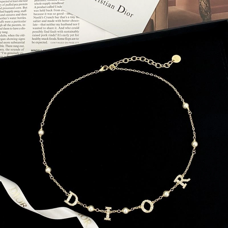 Top mirror Christian Dior Necklaces