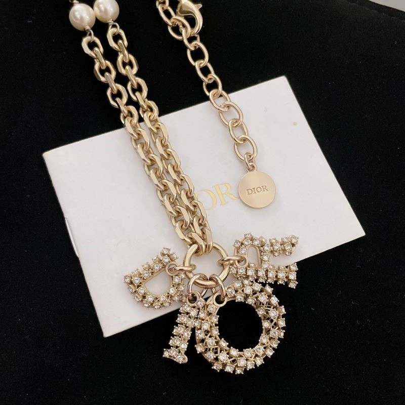 Top mirror Christian Dior Necklaces