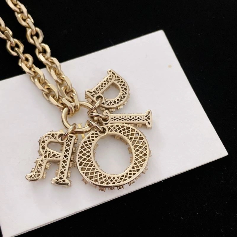 Top mirror Christian Dior Necklaces