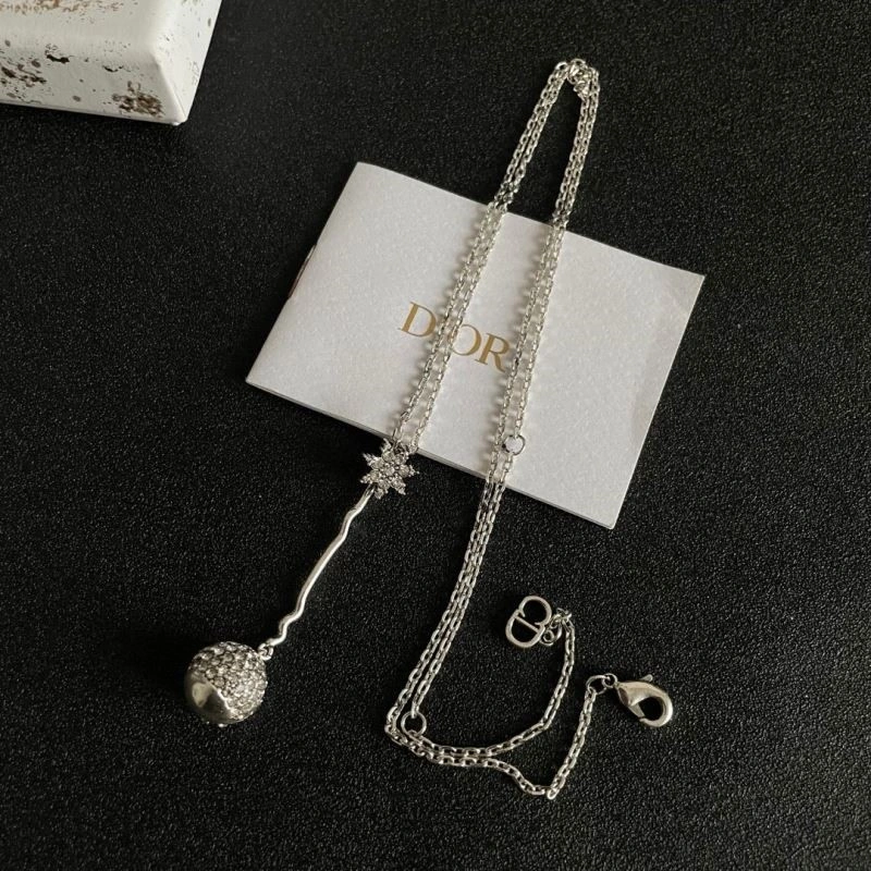 High accuracy Christian Dior Necklaces