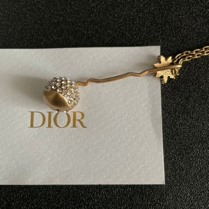 Discounted Christian Dior Necklaces