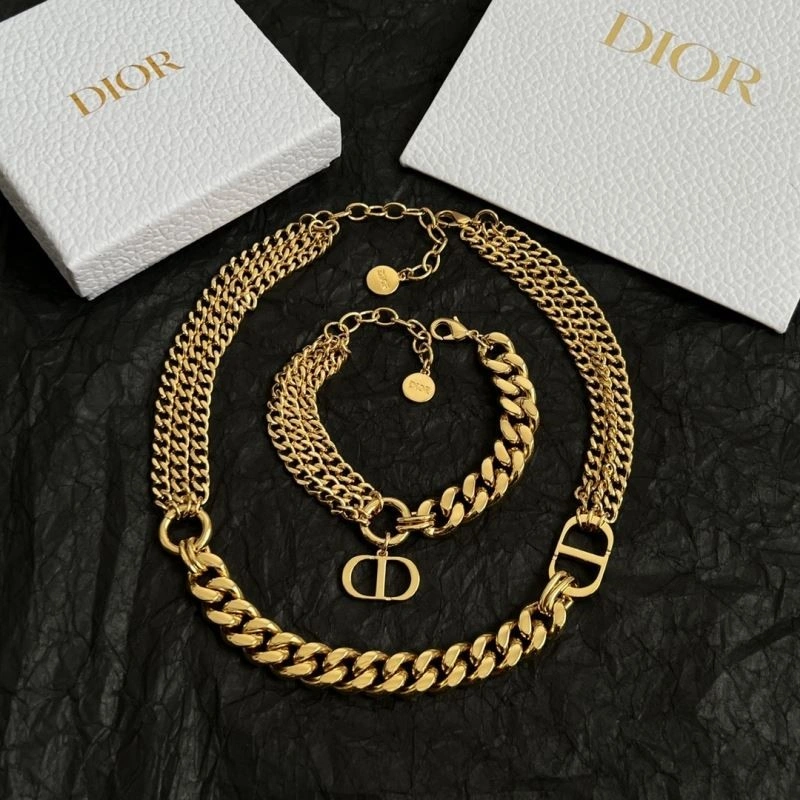 Brand-original Christian Dior Necklaces