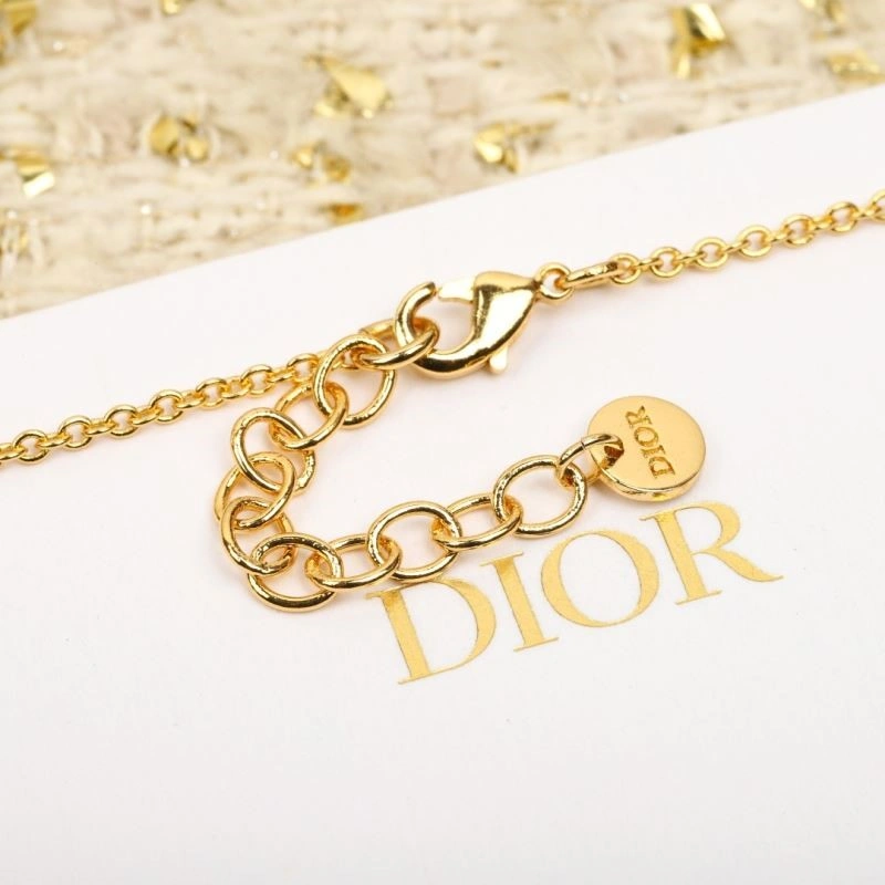 Factory-made Christian Dior Necklaces