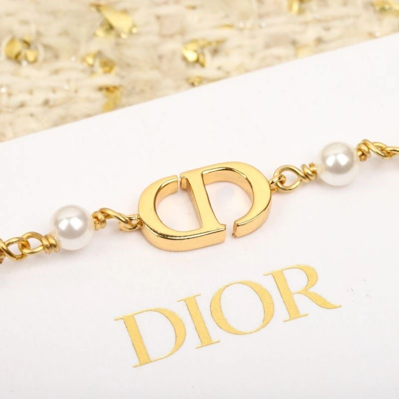 Factory-made Christian Dior Necklaces