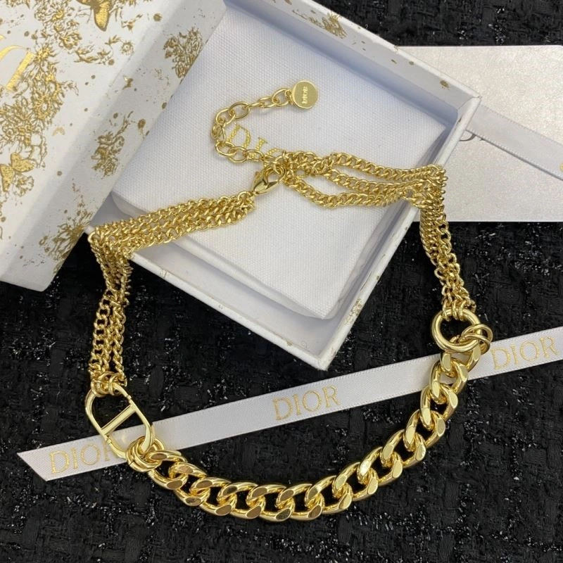 High fidelity Christian Dior Necklaces