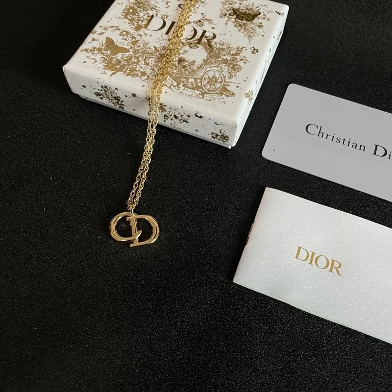Official Christian Dior Necklaces